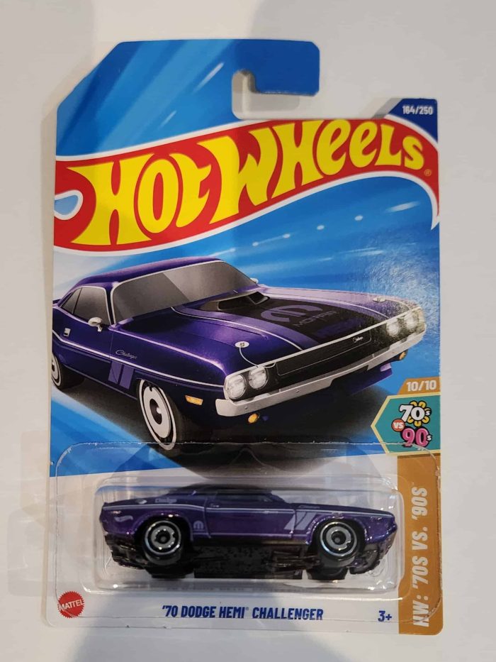 Hot Wheels ’70s VS.’ 90s – ’70 Dodge Hemi Challenger – Universo Hot Wheels